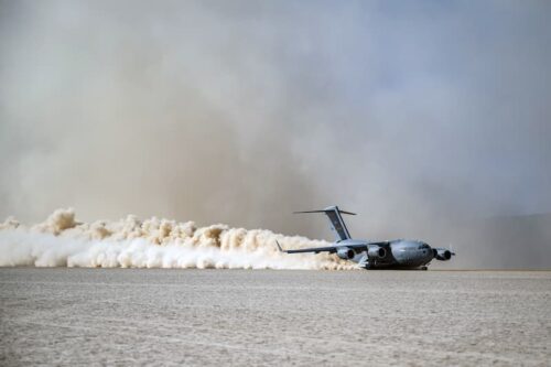 C-17グローブマスターIII：60トン超の主力戦車M1A2を運べる輸送機 | 実験とCAEとはかせ工房