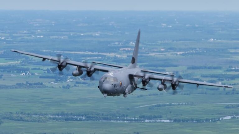 AC-130Jゴーストライダー：ガンシップと呼ばれる近接航空支援機 | 実験とCAEとはかせ工房