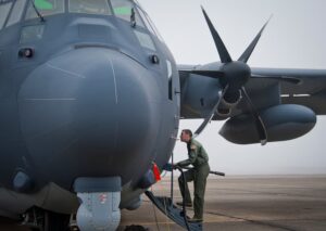 AC-130Jゴーストライダー：ガンシップと呼ばれる近接航空支援機 | 実験とCAEとはかせ工房